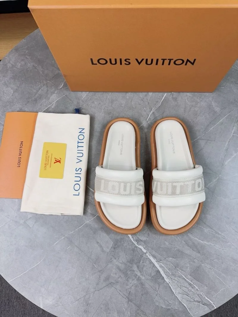 Louis Vuitton Slippers