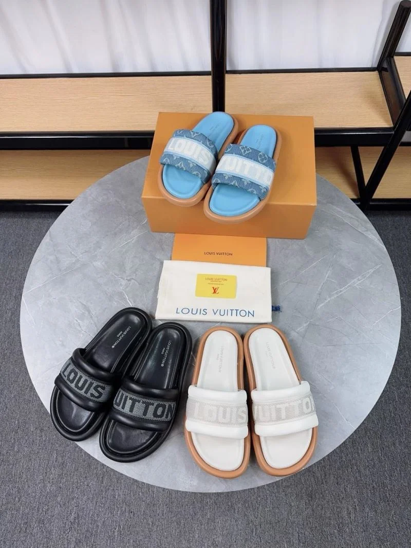 Louis Vuitton Slippers