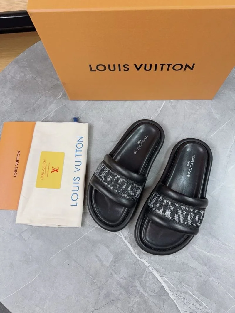 Top match Louis Vuitton Slippers