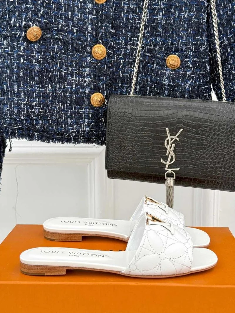 Louis Vuitton Slippers