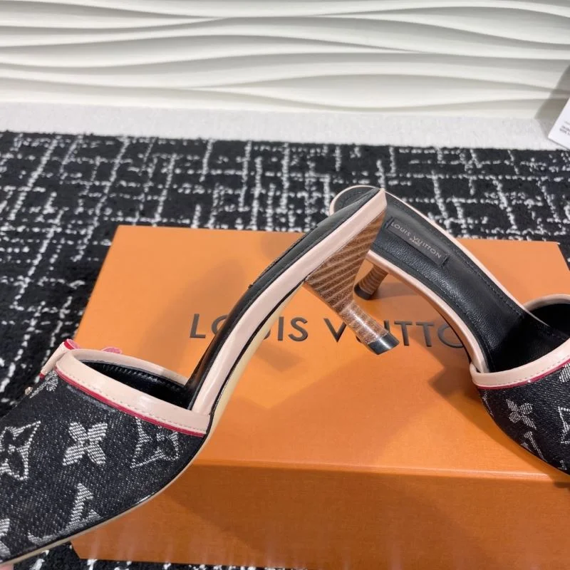 Discounted Louis Vuitton Slippers