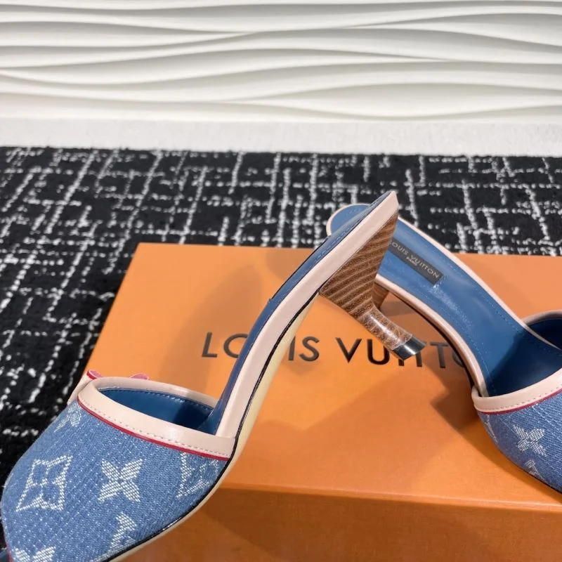 Official Louis Vuitton Slippers