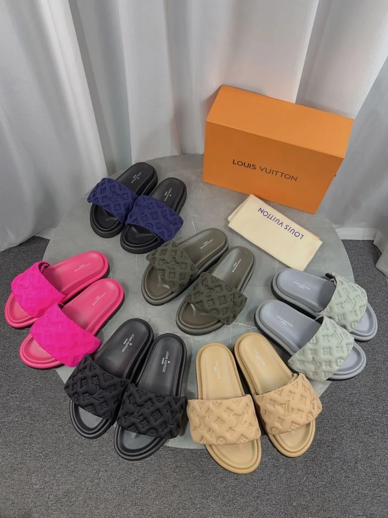 Louis Vuitton Slippers
