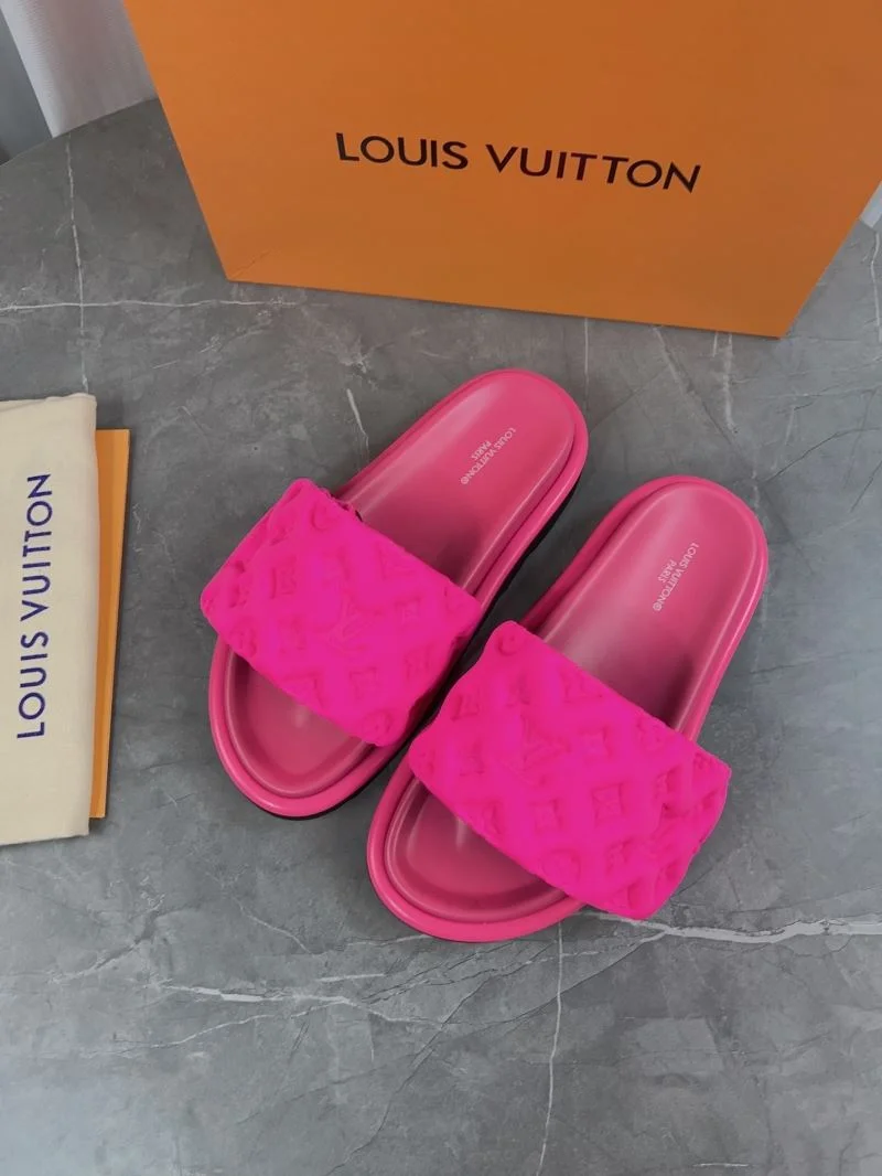 Discounted Louis Vuitton Slippers