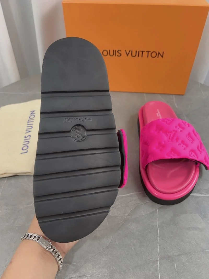 Discounted Louis Vuitton Slippers