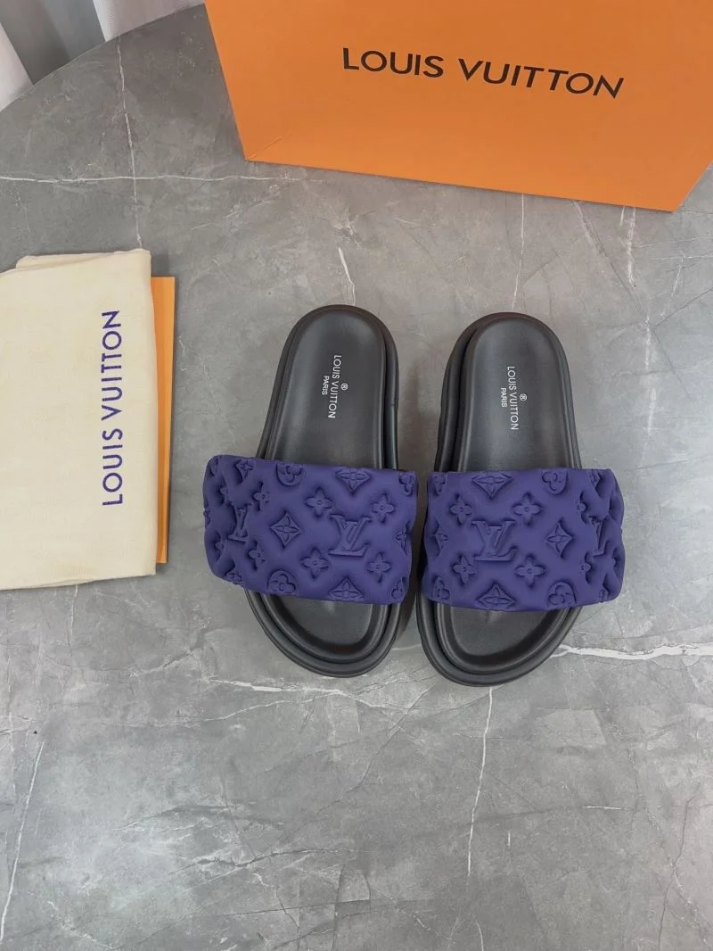 Louis Vuitton Slippers