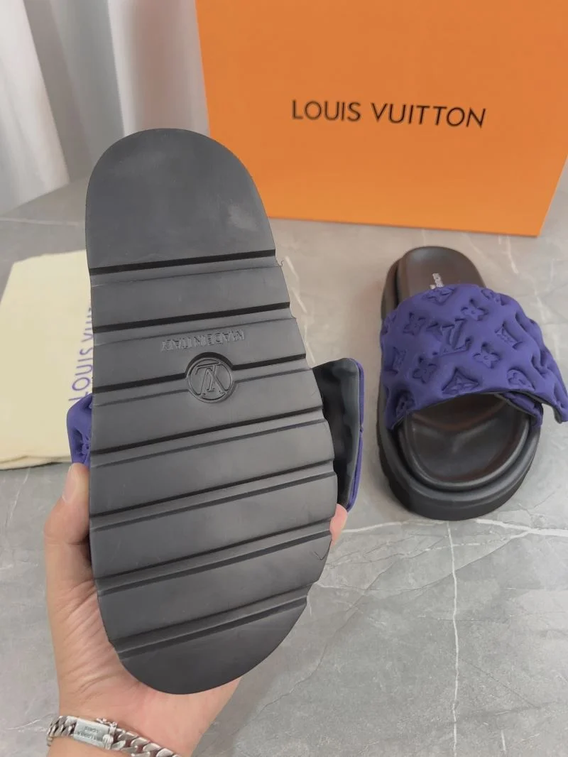 Inexpensive Louis Vuitton Slippers