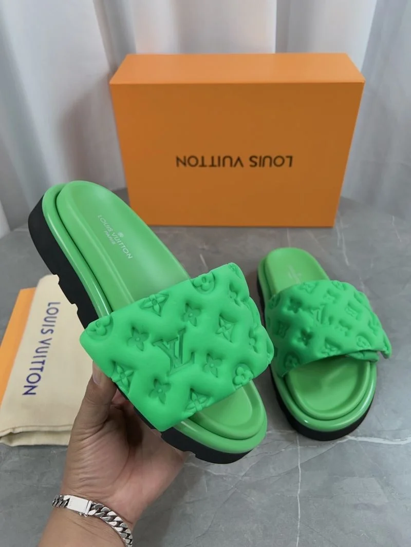 Mirror quality Louis Vuitton Slippers