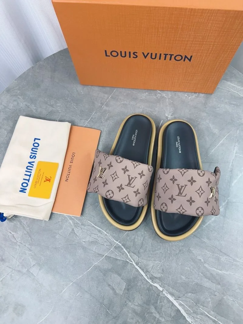 Louis Vuitton Slippers