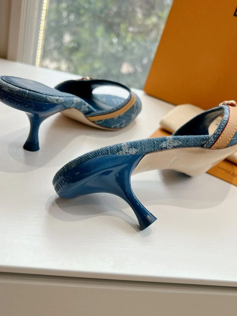 Exact replica Louis Vuitton Slippers