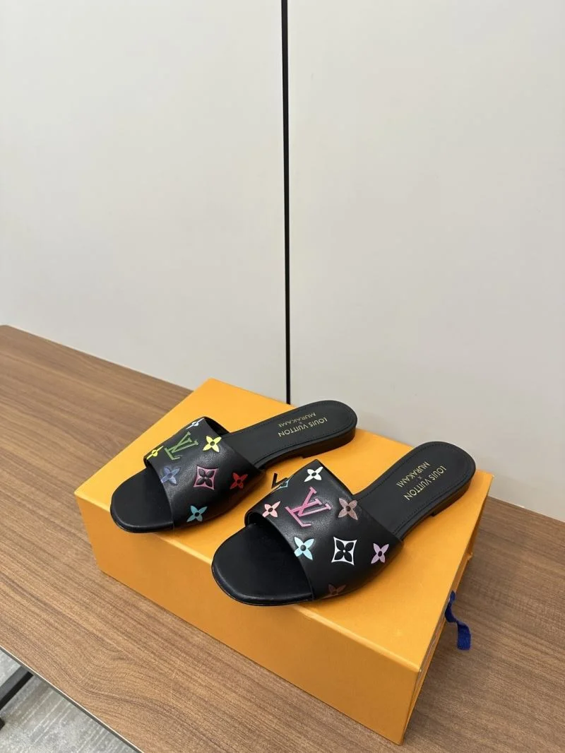 Bargain Louis Vuitton Slippers