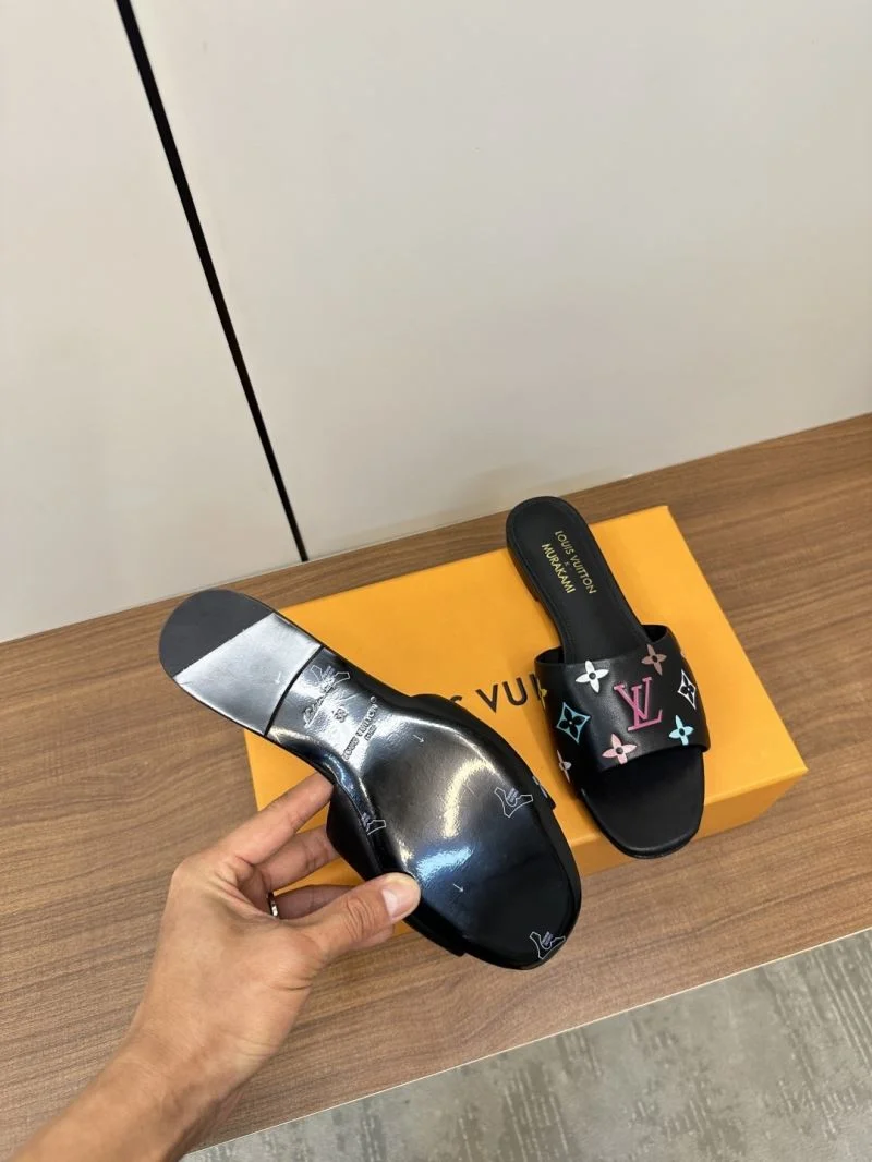 Bargain Louis Vuitton Slippers