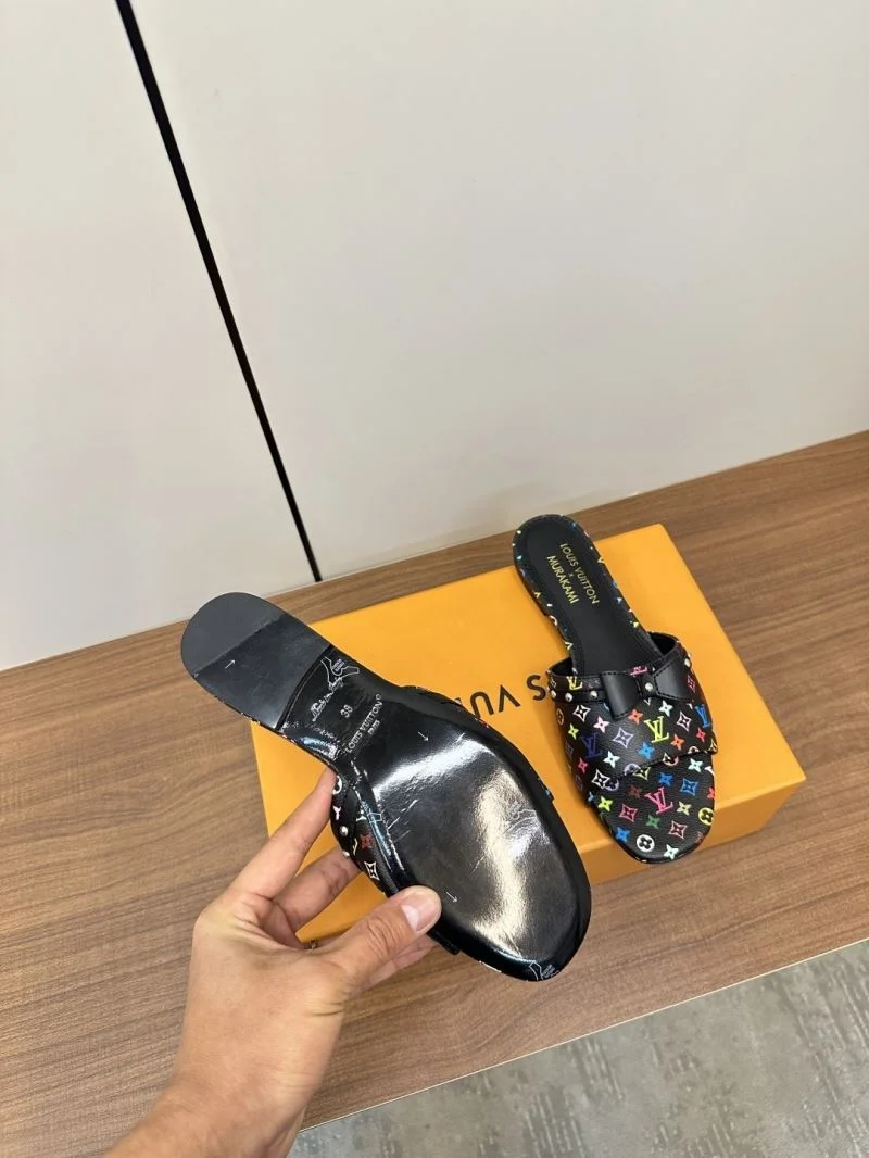 Brand-authenticated Louis Vuitton Slippers