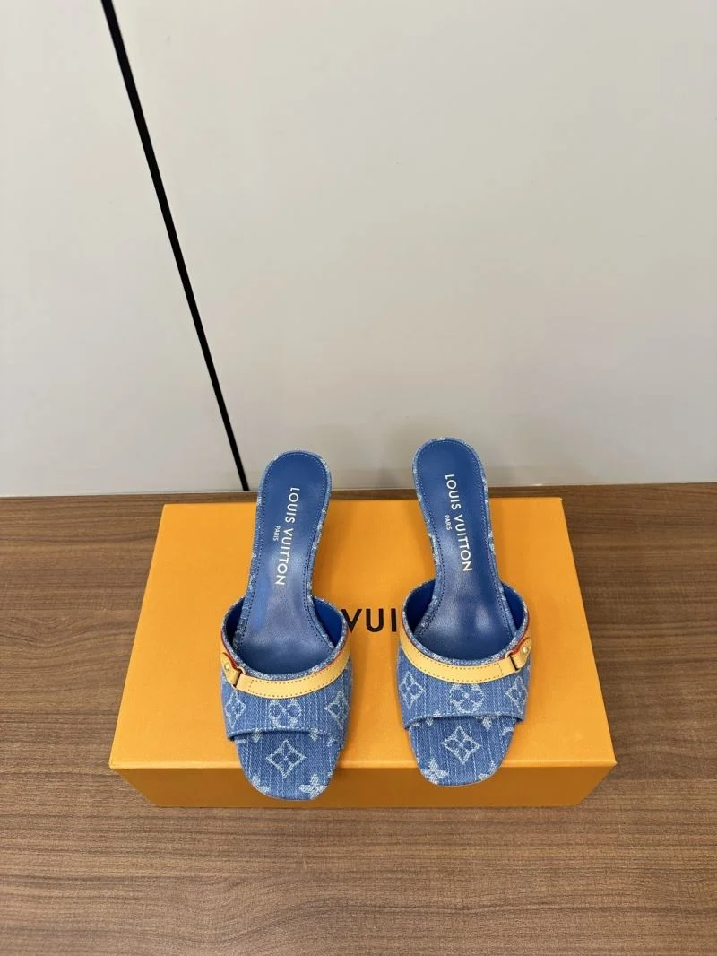 Louis Vuitton Slippers
