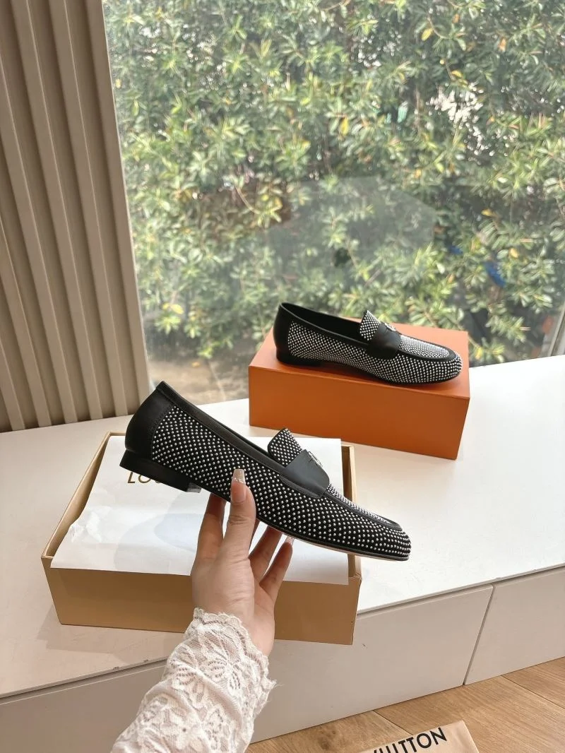 Discounted Louis Vuitton Slippers