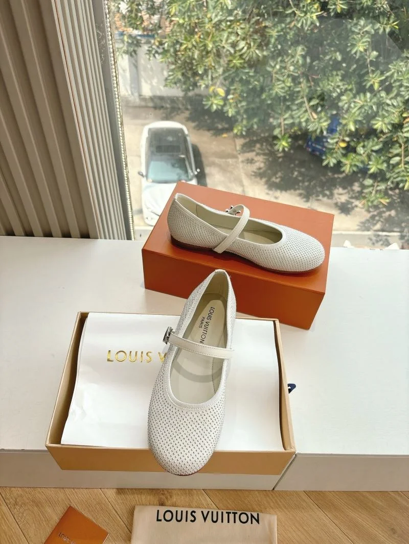 Official Louis Vuitton Slippers