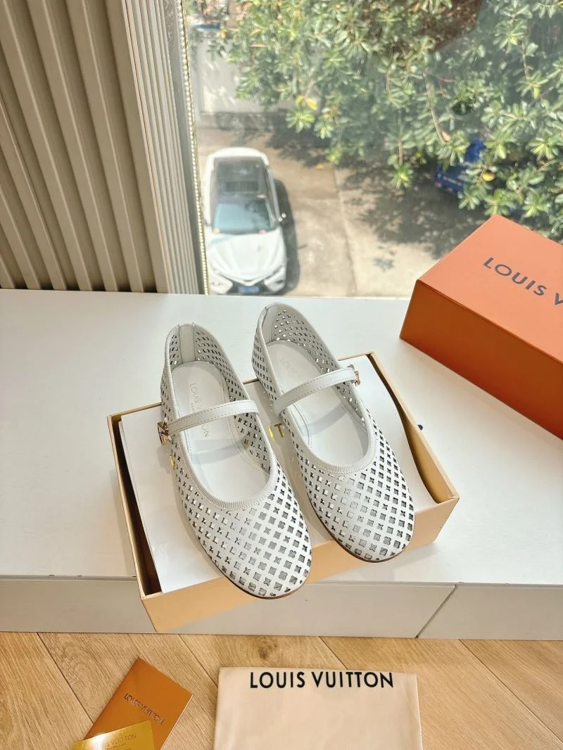Louis Vuitton Slippers