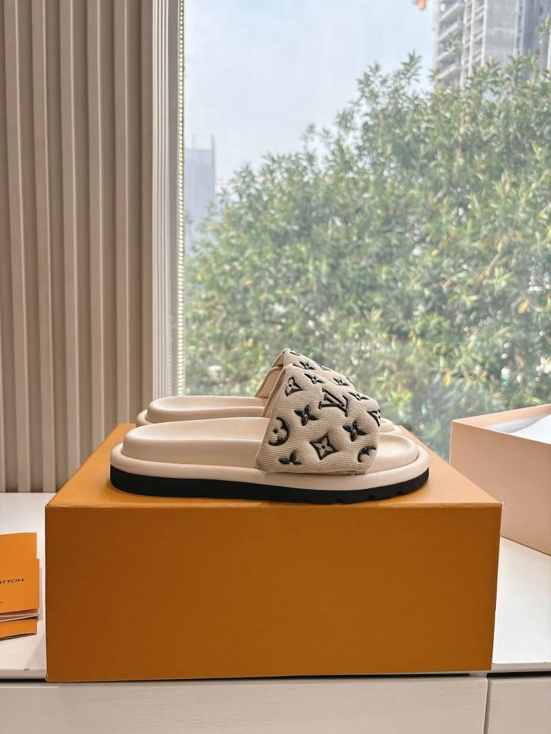 Official Louis Vuitton Slippers