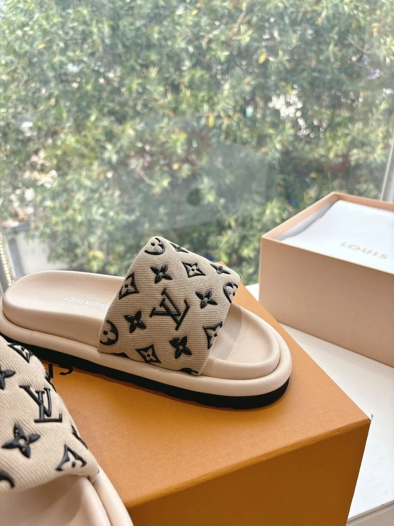 Official Louis Vuitton Slippers