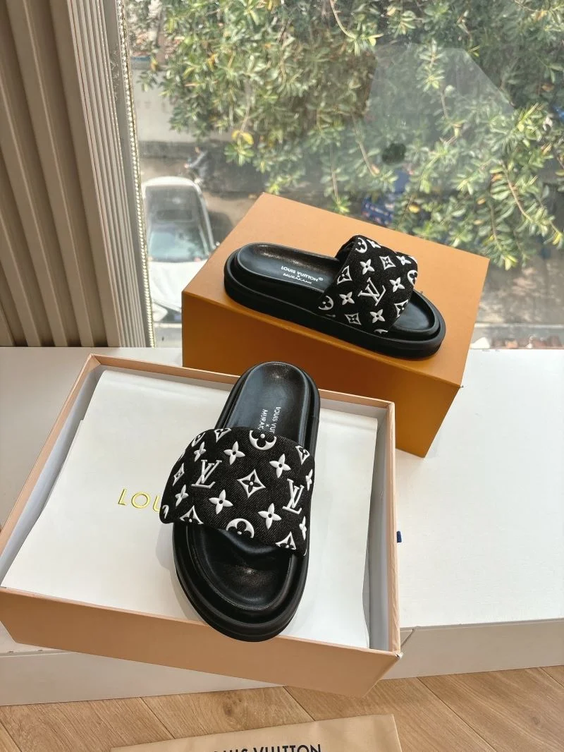 High accuracy Louis Vuitton Slippers