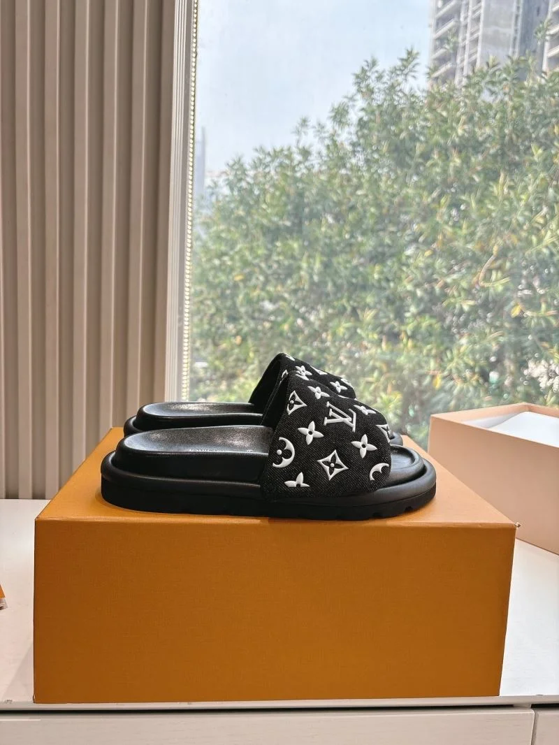 High accuracy Louis Vuitton Slippers
