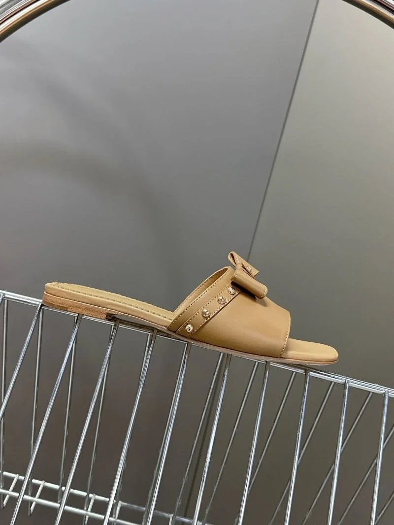 Factory-made Louis Vuitton Slippers