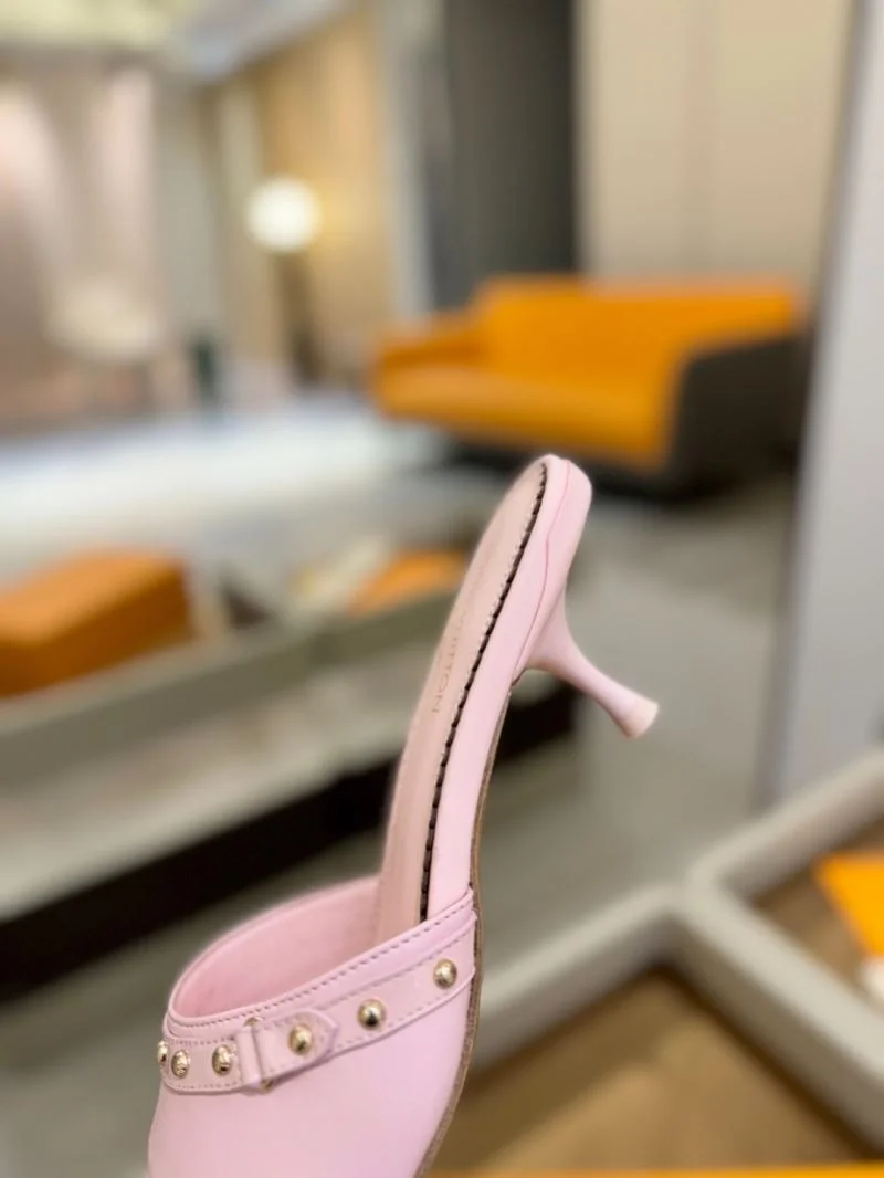 Perfect replica Louis Vuitton Slippers