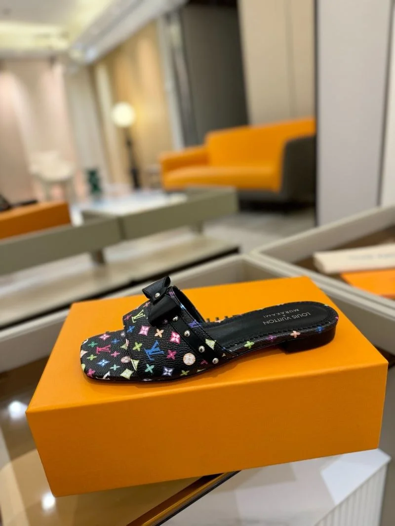 Louis Vuitton Slippers