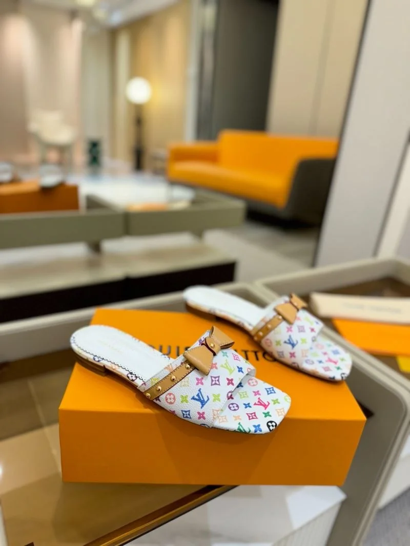 Top match Louis Vuitton Slippers