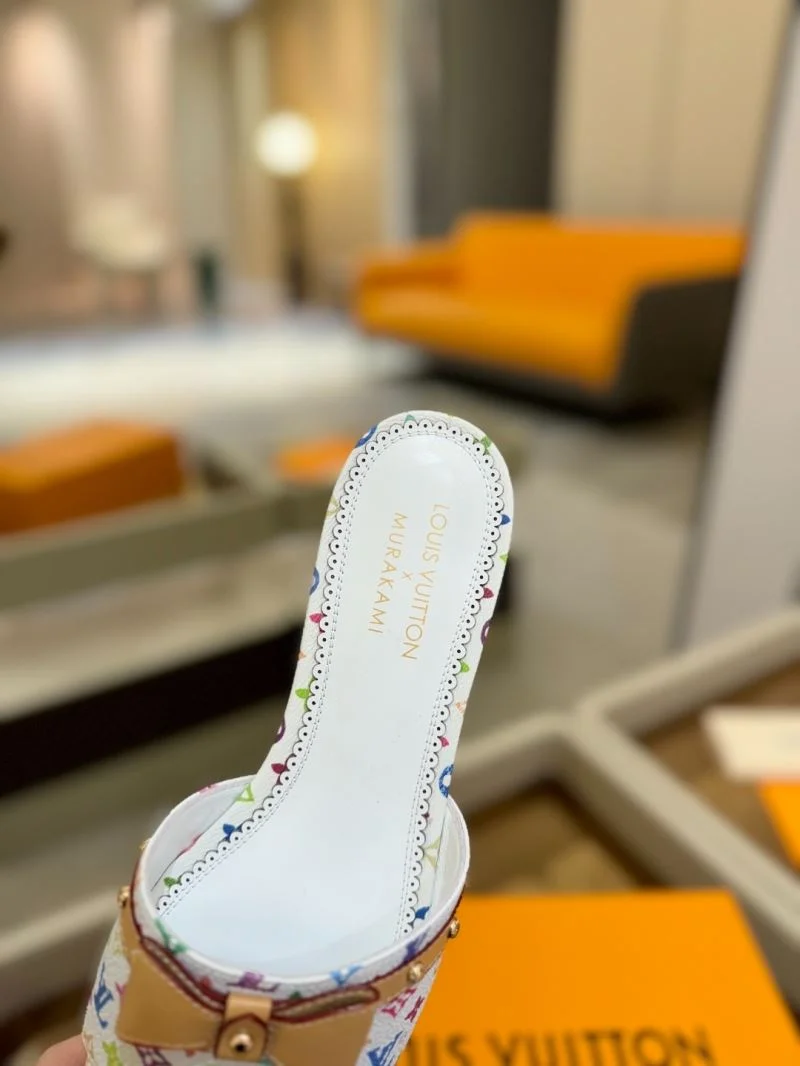 Top match Louis Vuitton Slippers