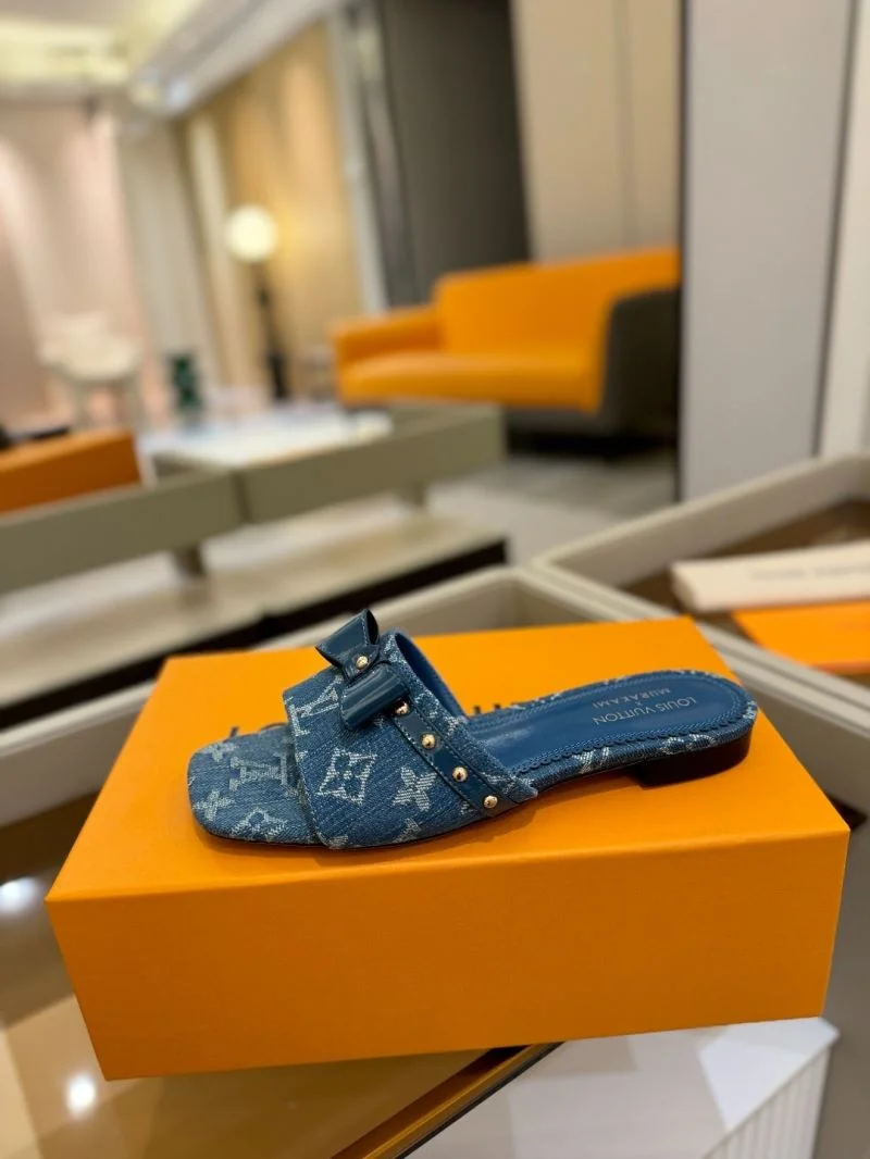 Louis Vuitton Slippers