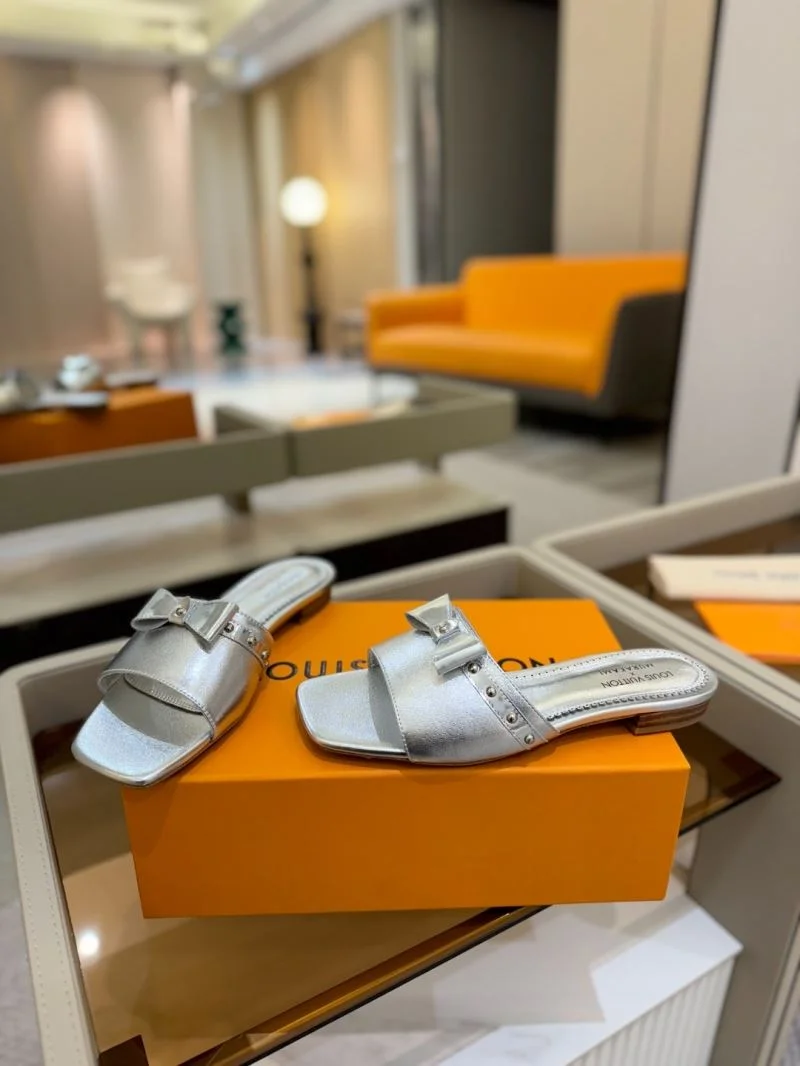 Top match Louis Vuitton Slippers