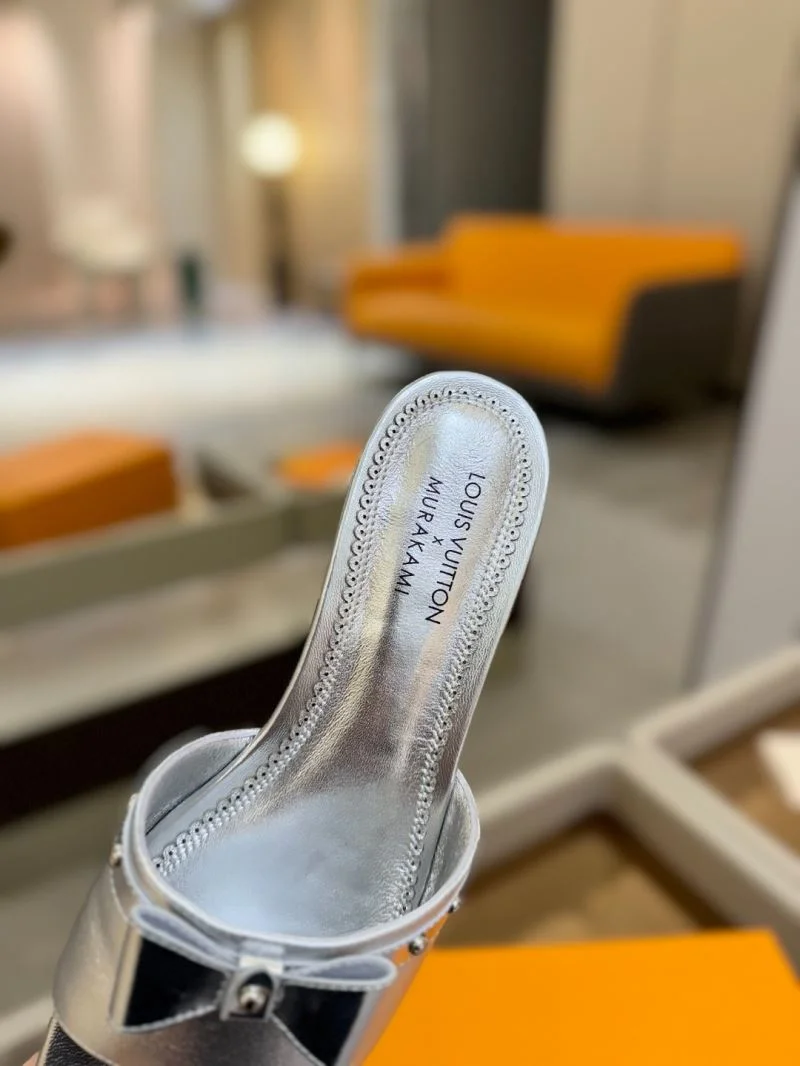 Top match Louis Vuitton Slippers