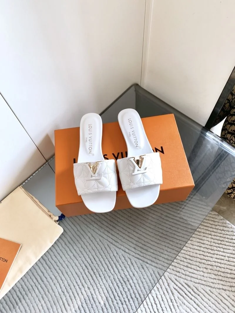 Louis Vuitton Slippers