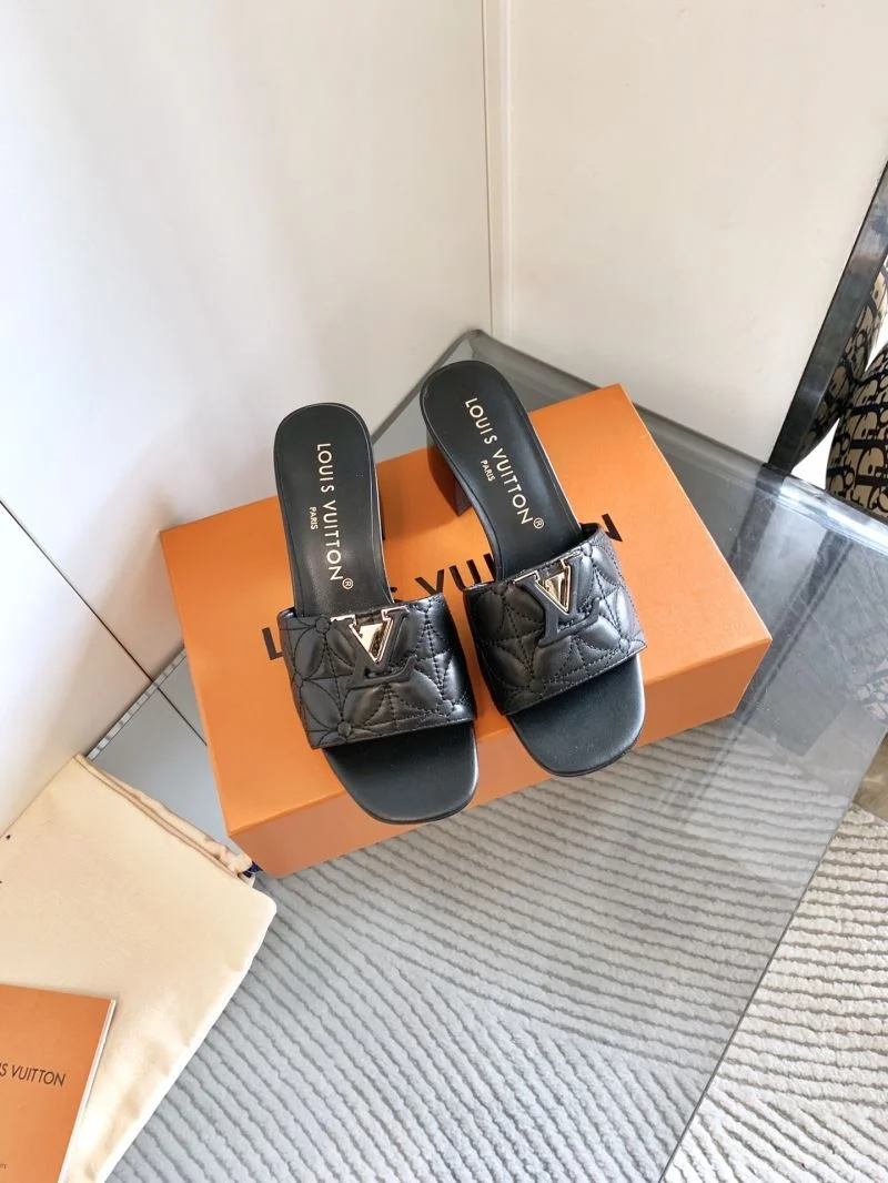 Louis Vuitton Slippers