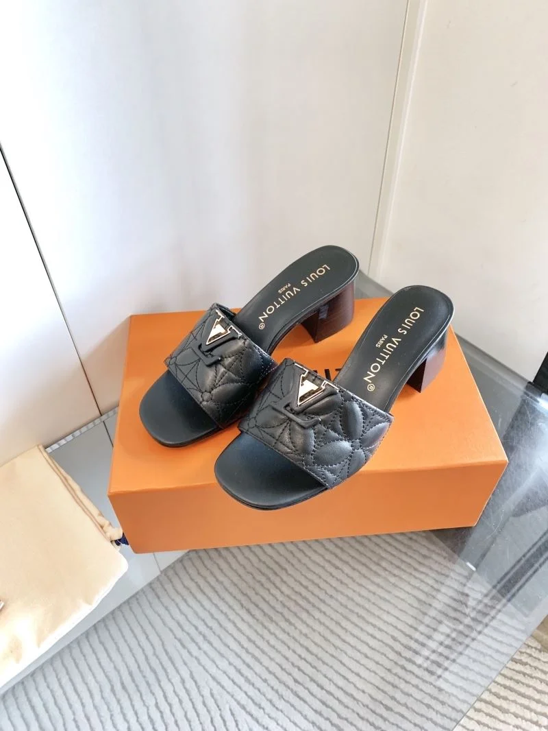 Accurate model Louis Vuitton Slippers