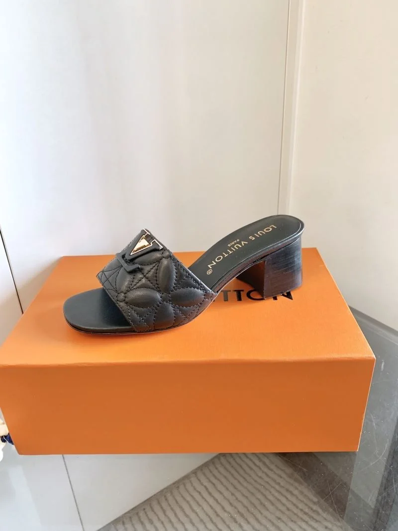 Accurate model Louis Vuitton Slippers