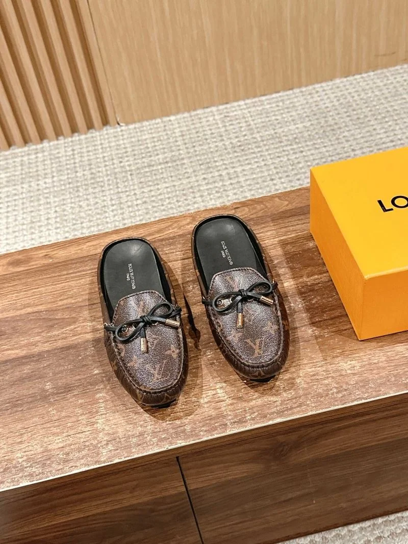 Louis Vuitton Slippers