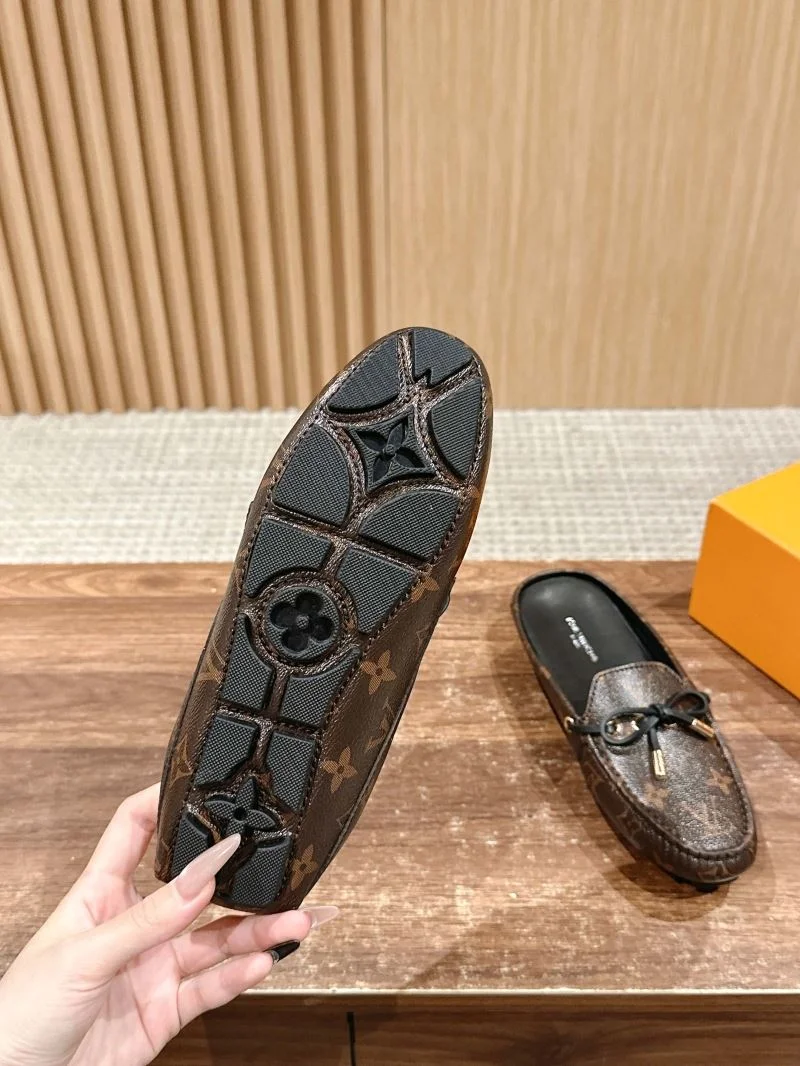 Top match Louis Vuitton Slippers