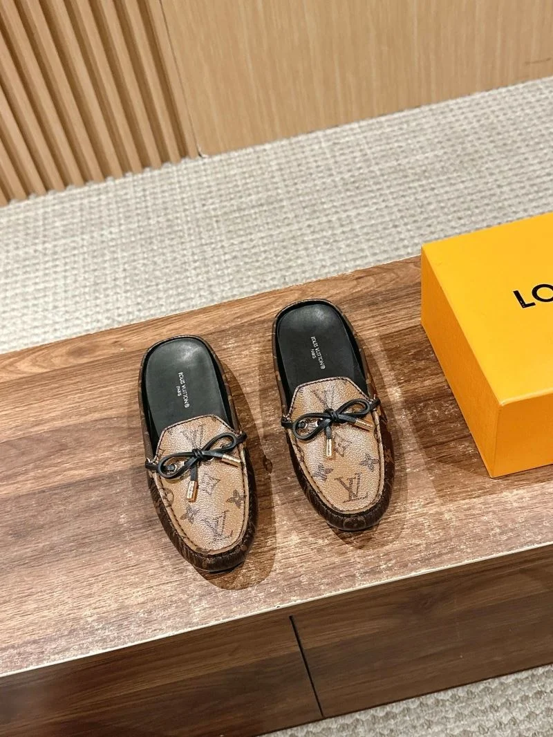 Louis Vuitton Slippers