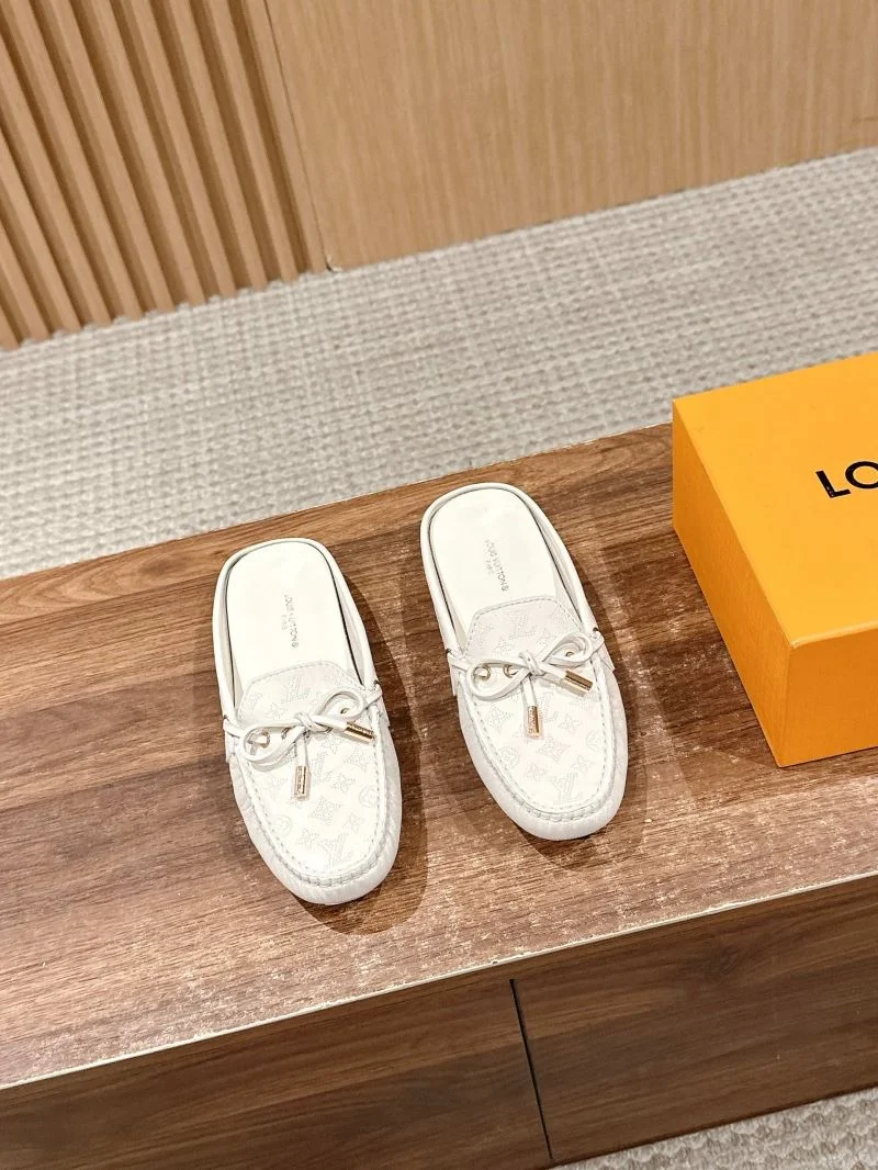 Louis Vuitton Slippers