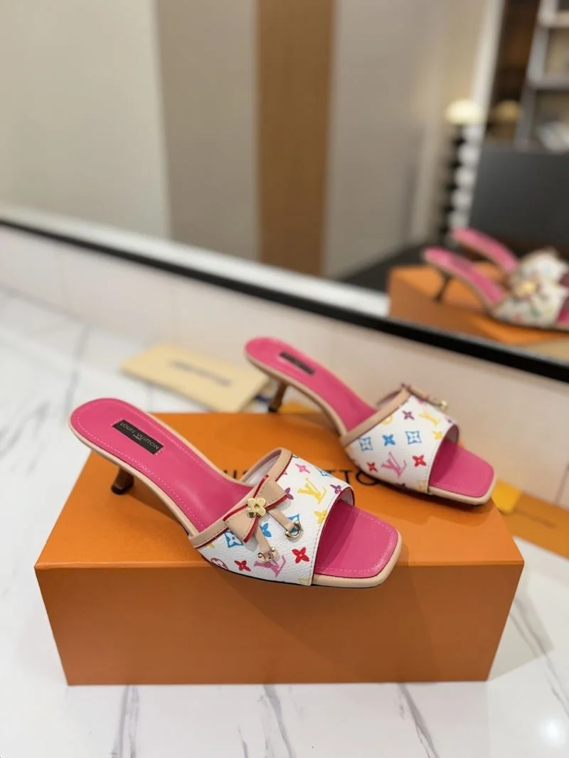 Louis Vuitton Slippers