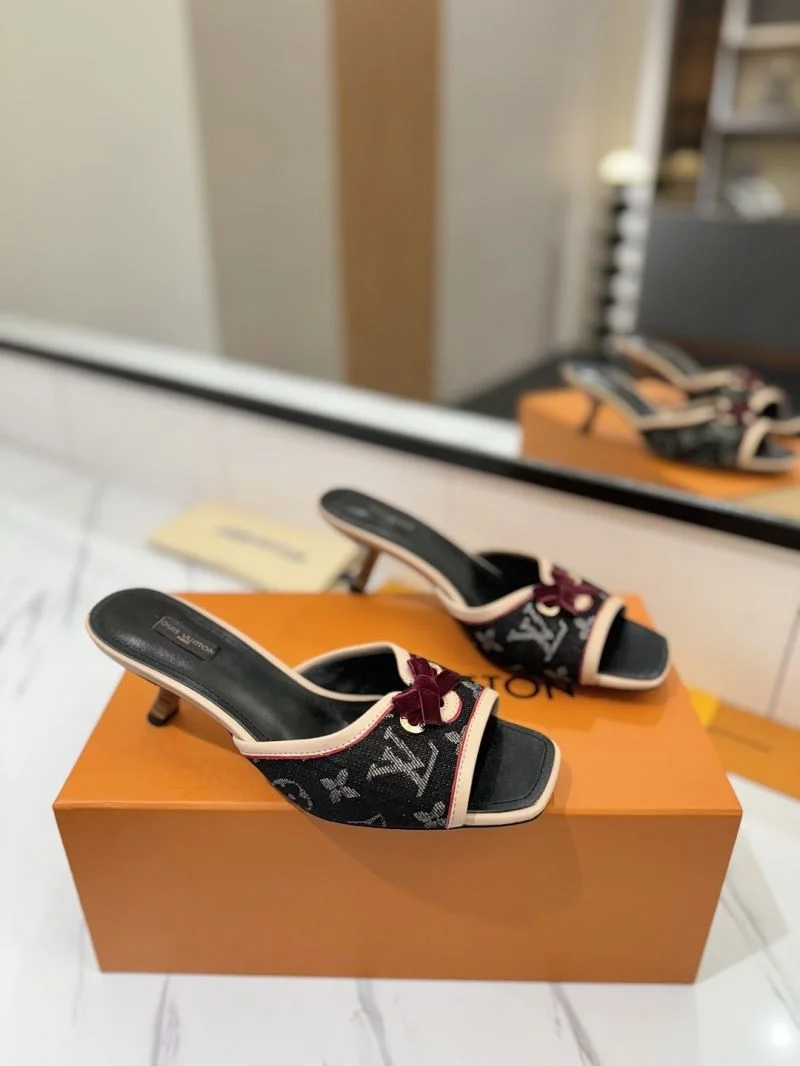 Louis Vuitton Slippers