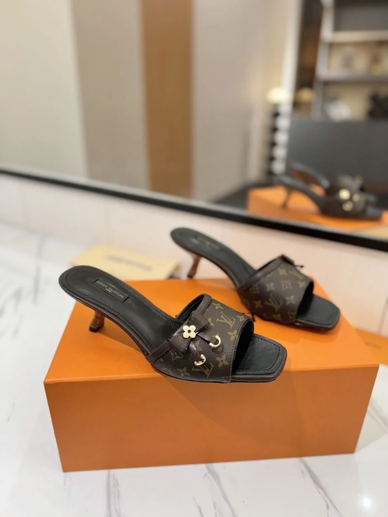 Louis Vuitton Slippers
