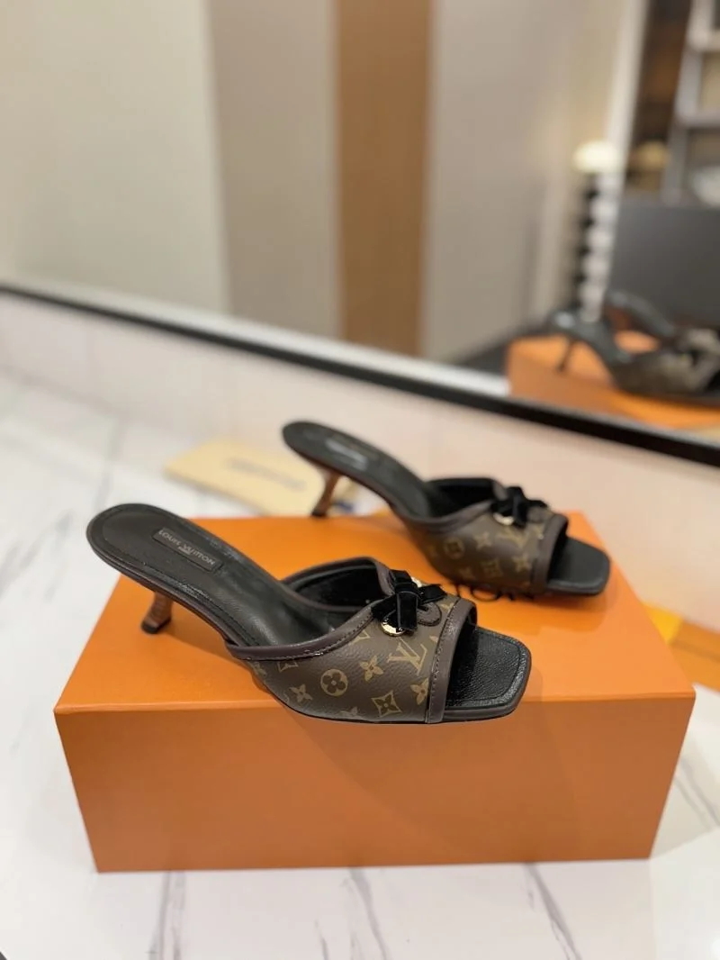 Louis Vuitton Slippers