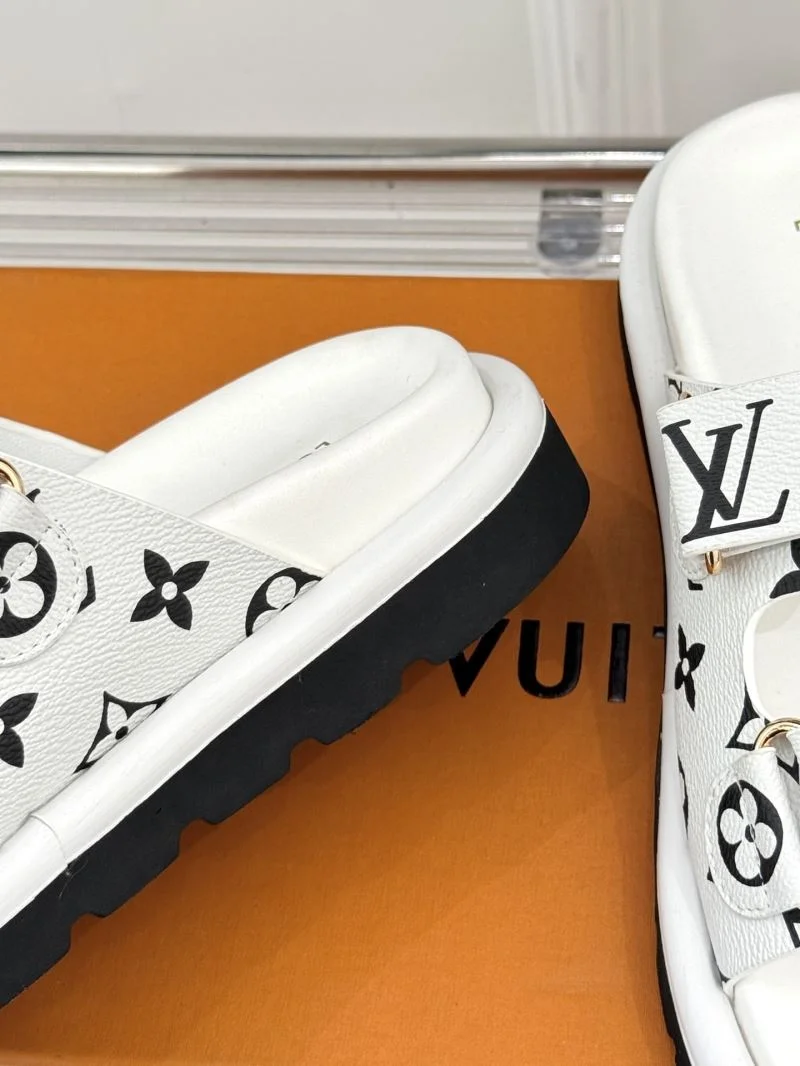 Official Louis Vuitton Slippers