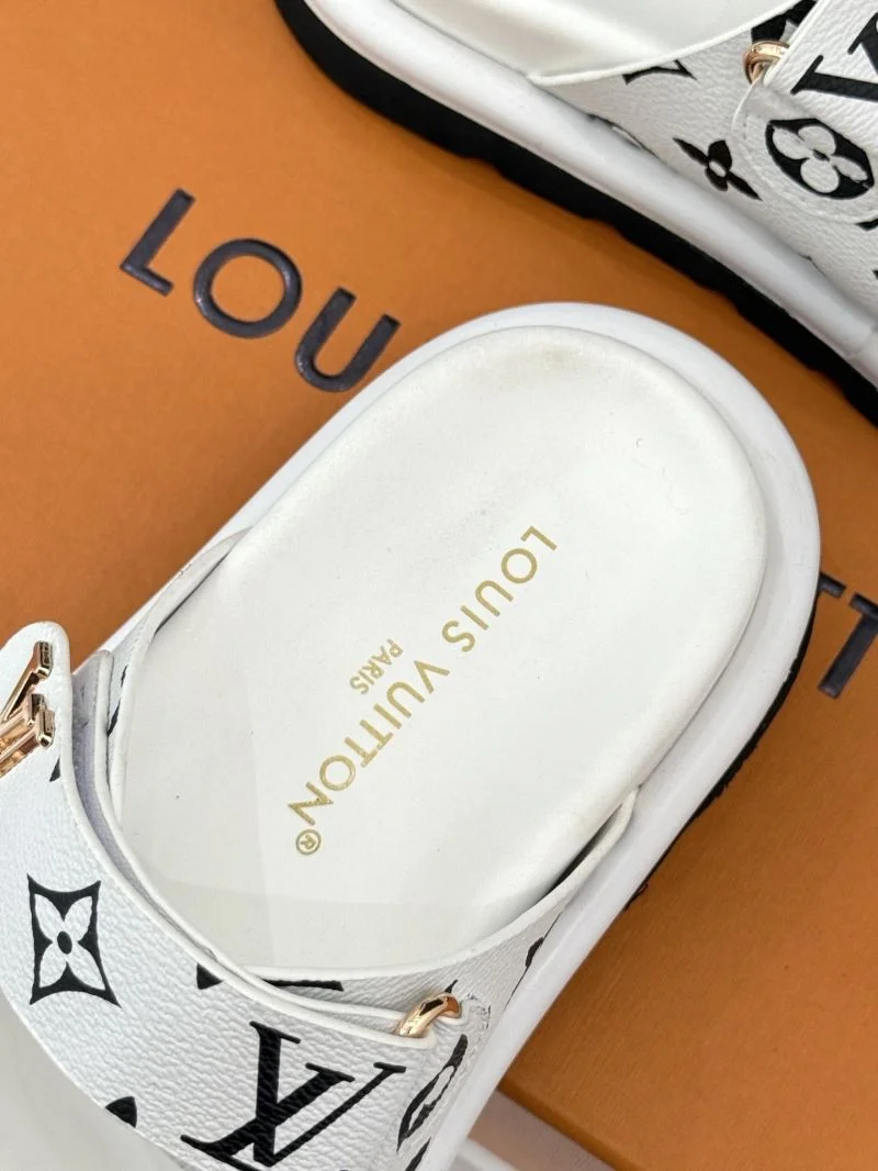 Official Louis Vuitton Slippers