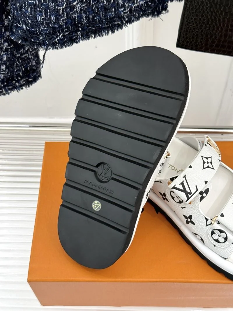 Official Louis Vuitton Slippers