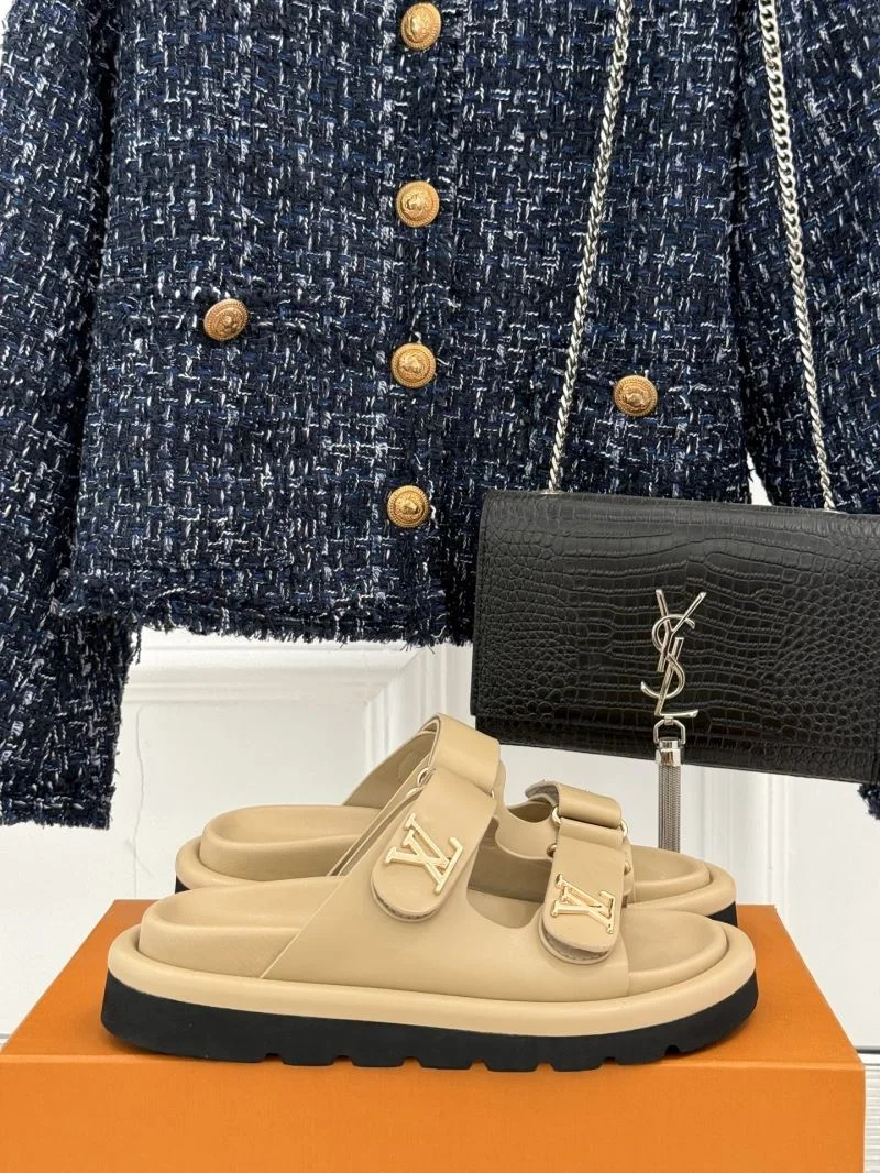 Louis Vuitton Slippers