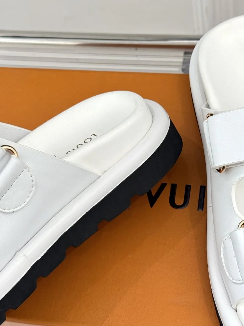 Factory-made Louis Vuitton Slippers